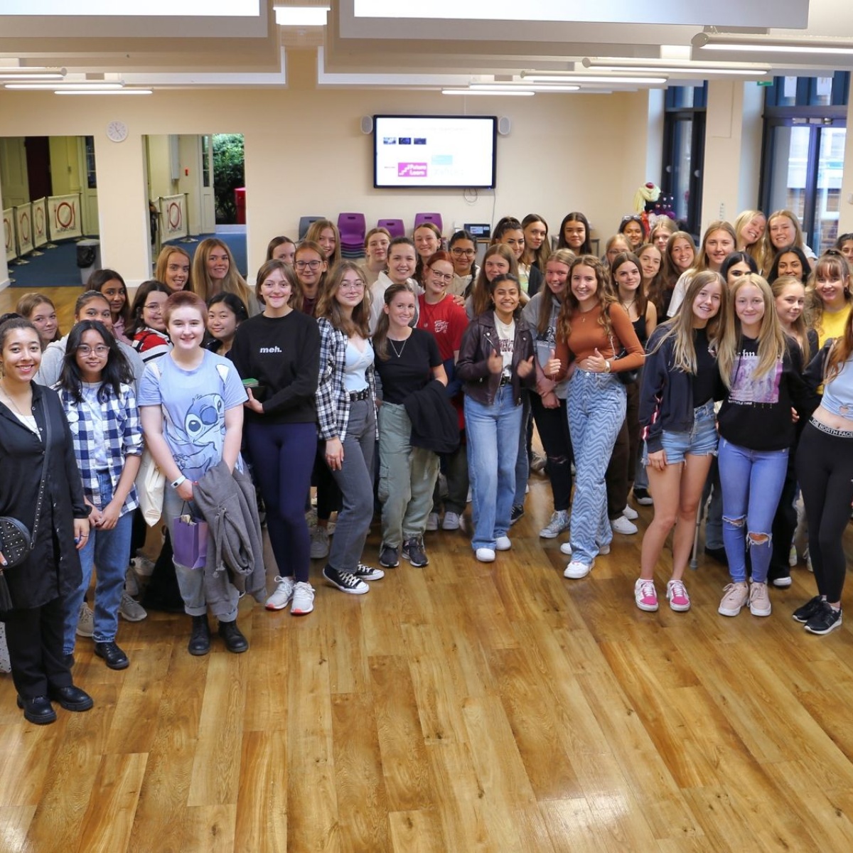 Sutton Coldfield Grammar School for Girls - GCSE Results Day 2022